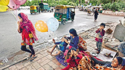Rain or shine, they weather it all: Homeless find the going tougher ...