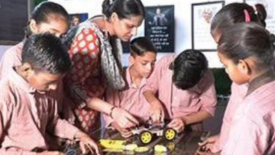 Science labs in Meerut government schools to teach robotics, AI ...