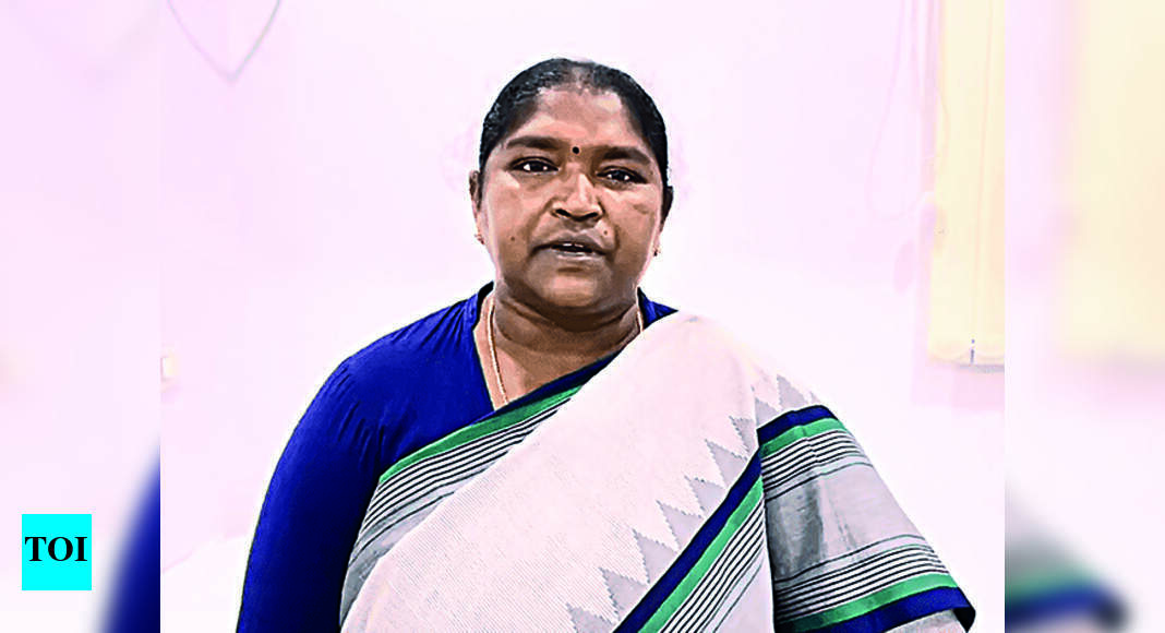 Seethakka: Naxal-turned-mla Now Dr Seethakka | Hyderabad News - Times ...