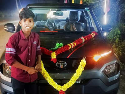 Actor and singer Poovaiyar buys a new car | Tamil Movie News - Times of ...