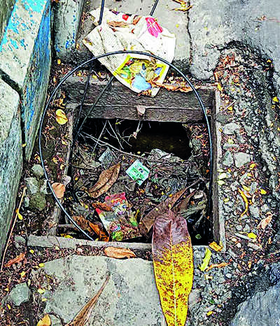 Missing Gully Pit Covers In Salt Lake Pose A Risk | Kolkata News ...