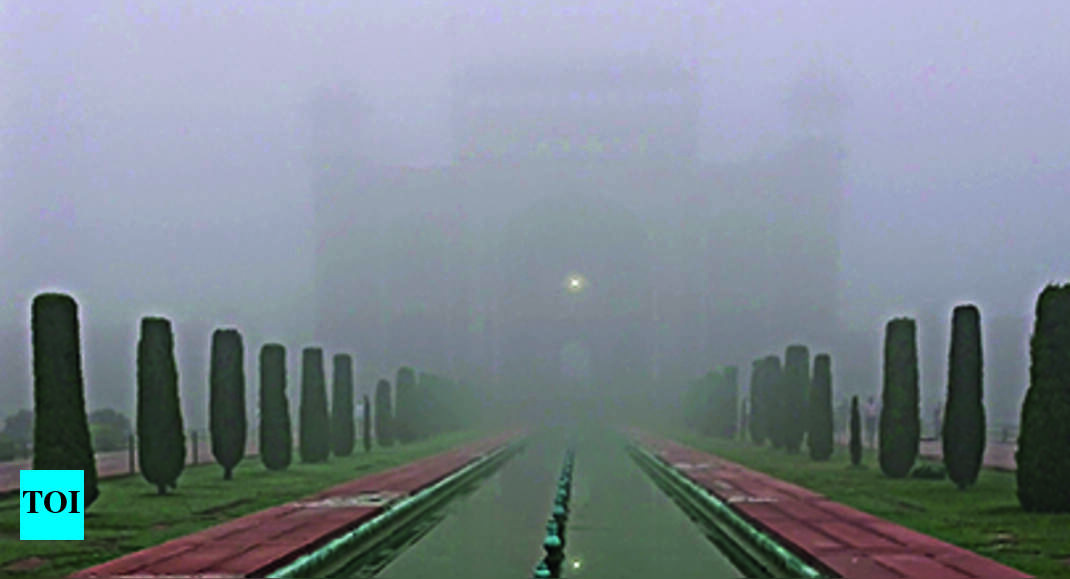 Dec-like Weather In Oct, Fog Covers Many Up Areas | Agra News - Times ...