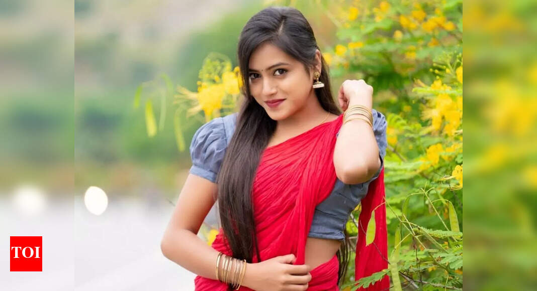 Aniyathipraavu's Sreelakshmi aka Deepika Aradhya: Language is never a ...