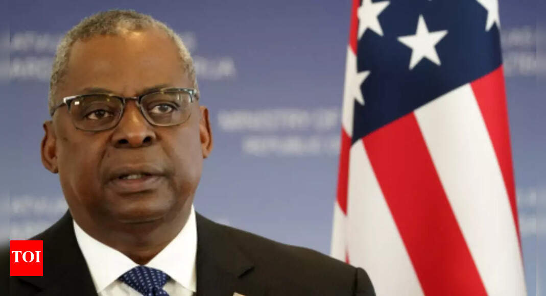 Nato: NATO: US says to defend 'every inch' of NATO as nuclear planning ...