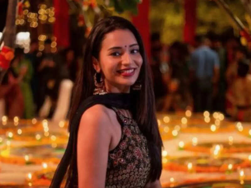 Anjali Barot on 'Chabutro' trailer: I’m over the moon with the ...