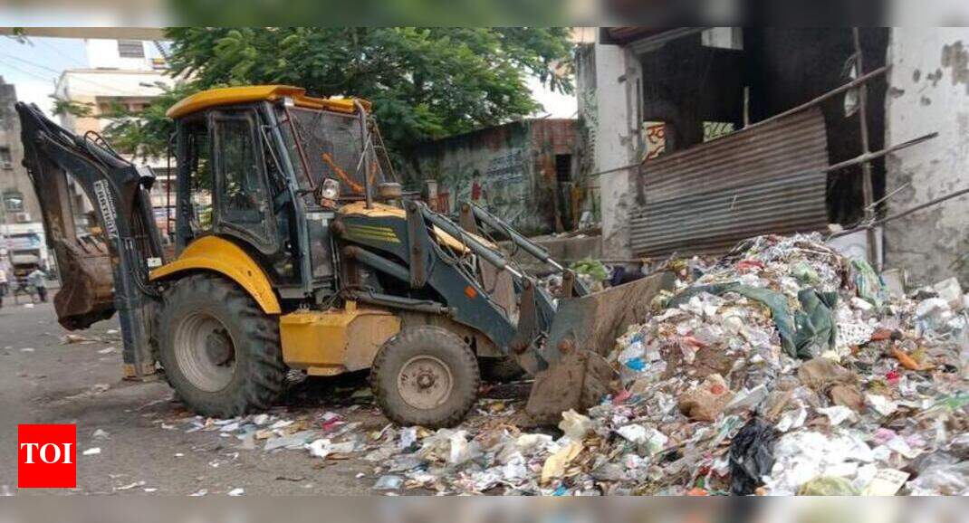 BVG staff strike over pay cuts stalls garbage collection in 50% city ...