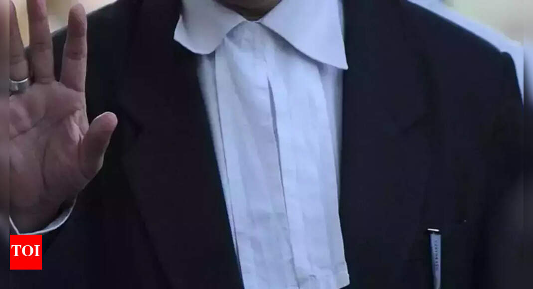 Sdo: Bihar: Official tries to hit lawyer with shoe in SDO's chamber ...