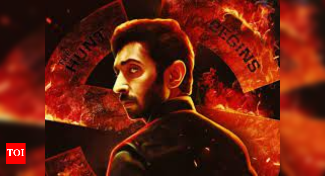 Vasanth Ravi's first look poster from 'Weapon' is out! | Tamil Movie ...