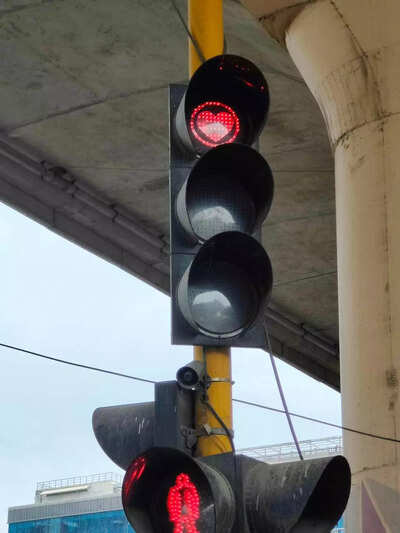Heart of the matter: Bengaluru traffic signals are reminding people to ...