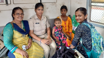 Lost, helpless woman & 2-year-old reunited with family in Bihar by ...