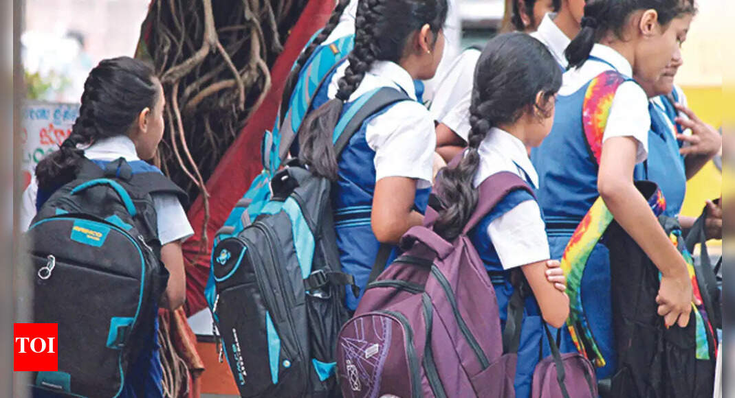 Nearly 100 students fall ill due to 'gas leak' at school in Tamil Nadu ...
