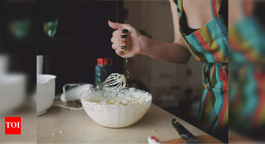 Hand Mixer Grinder: Hand mixers for effortless baking and other mixing ...