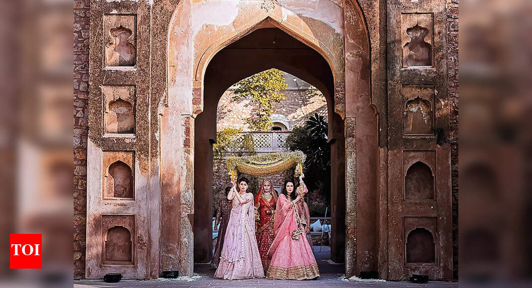 A fairy tale fort wedding - Times of India