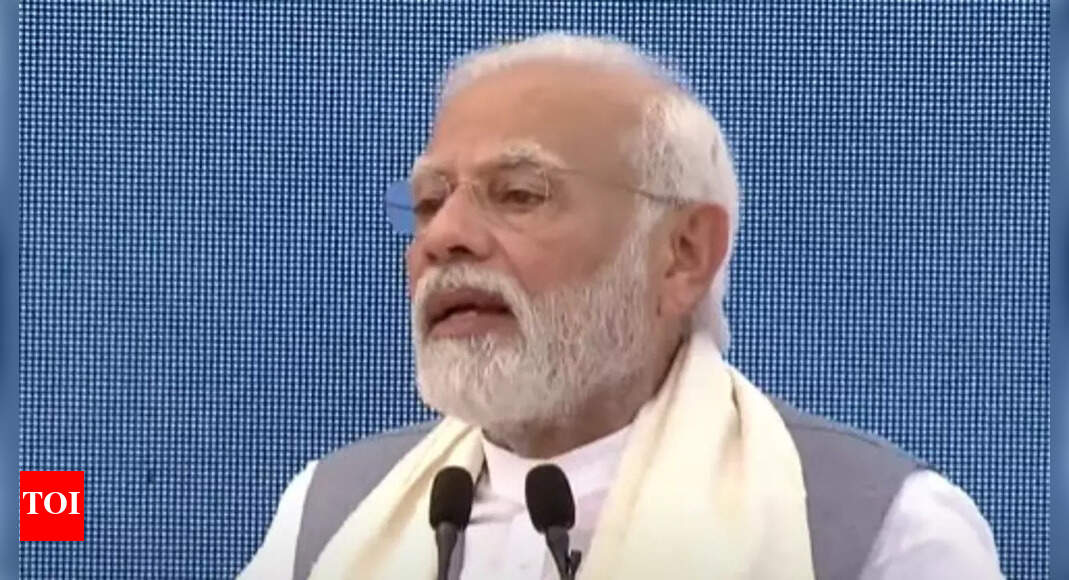 PM Narendra Modi Gujarat visit: PM Modi launches Saputara to Statue of ...