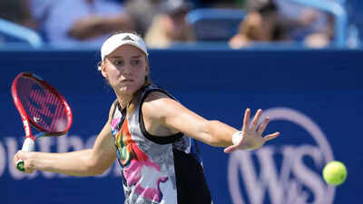 Elena Rybakina still on track for WTA Finals with win over Karolina ...