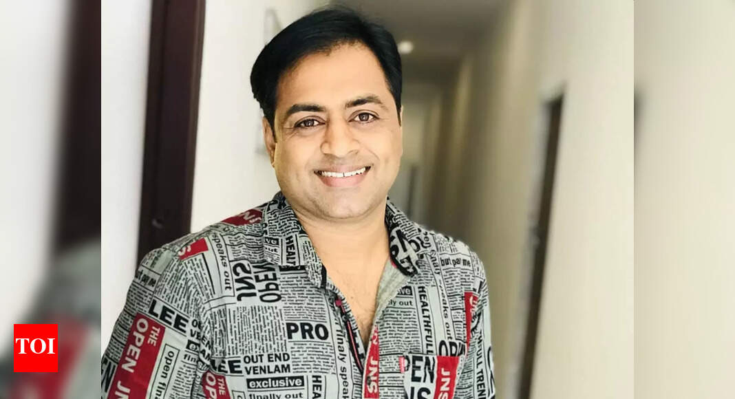 Funs Upon A Time's K7 Maman aka Sudheer Paravoor: The age of parody ...