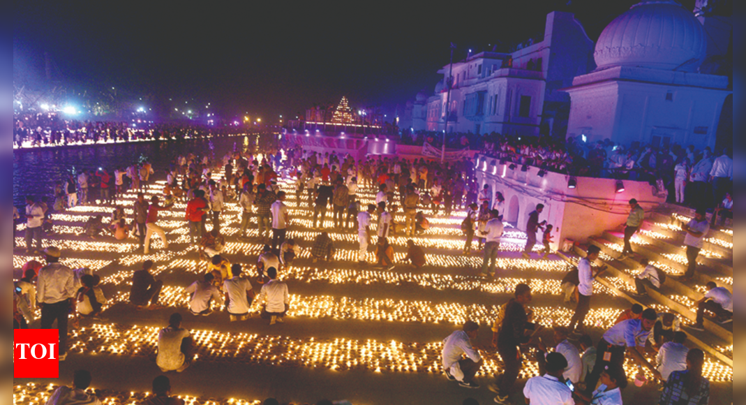 Historic Deepotsav In Ayodhya: Historic Deepotsav In Ayodhya For ...