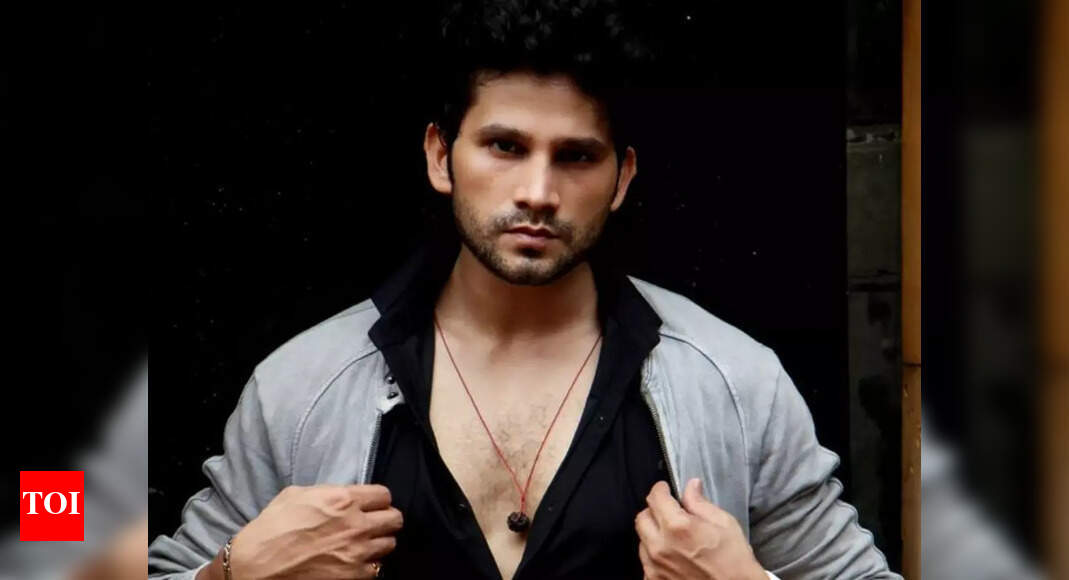 Chakravartin Ashoka Samrat fame Atharv Nahar starts shooting for his ...
