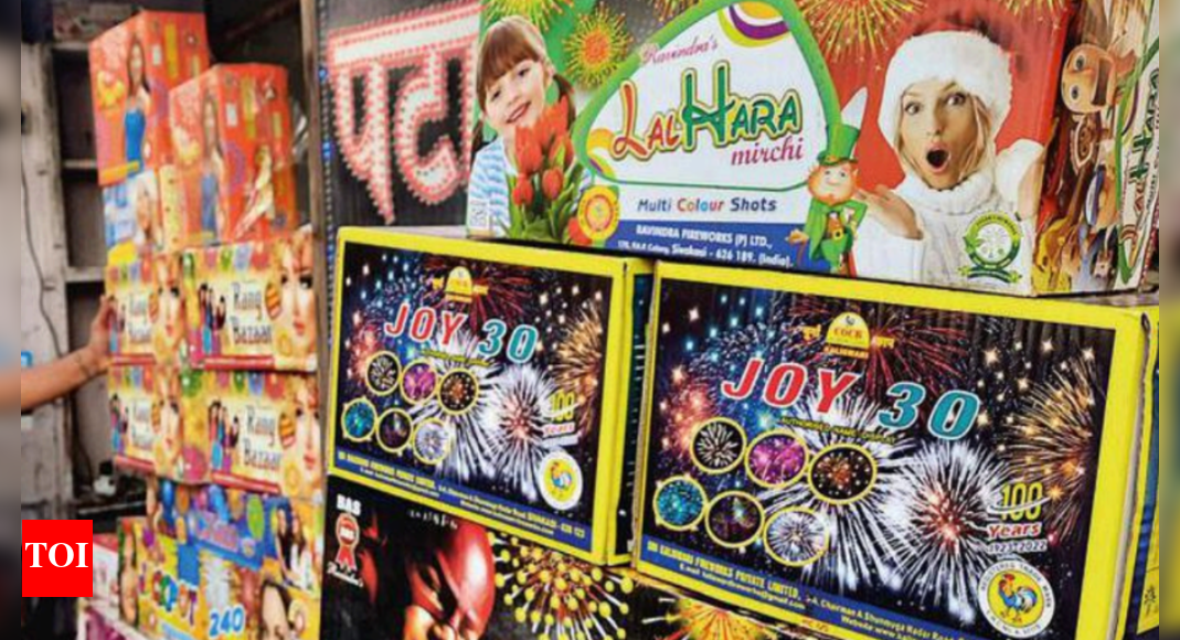 'Crackers being sold without licence in many areas in Dehradun ...