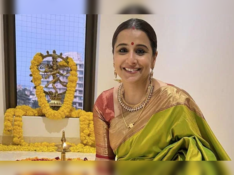 Vidya Balan looks ethereal as she gets ready to ring in Diwali, fans in ...