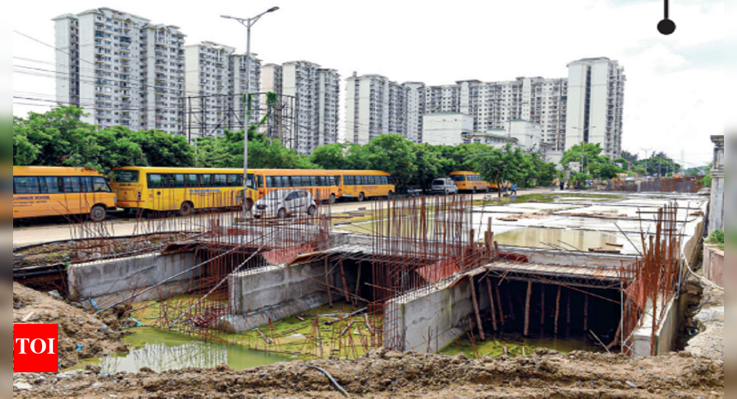 Chennai: Unfinished drains portend dangerous monsoon | Chennai News ...