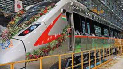 Delhi-Meerut RRTS: 1st tunnel breakthrough achieved | Meerut News ...