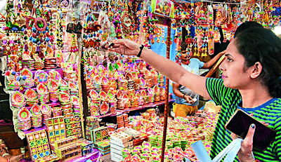 Business Buzz Returns To Diwali Shopping Centre | Kolkata News - Times ...