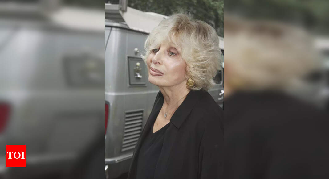 Joanna Simon, acclaimed singer, TV correspondent, dies at 85 | English ...