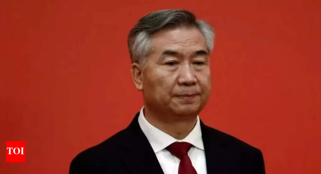 Li Xi gets graft-busting role on China's new Standing Committee - Times ...