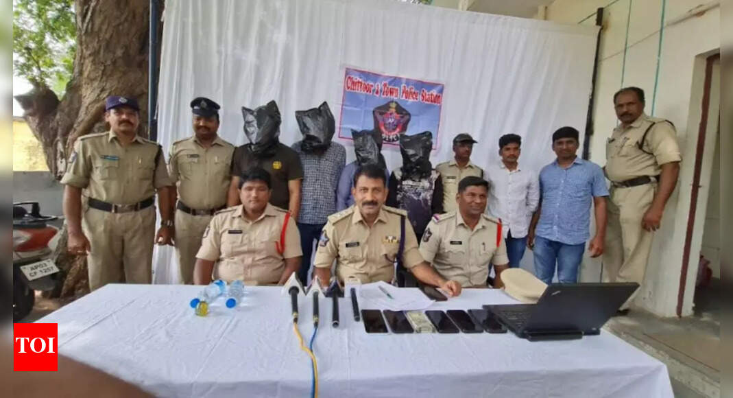 Andhra Pradesh: Chittoor police arrests four conmen from UP and Haryana ...