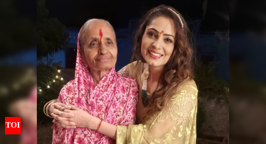 Pishachini actress Shweta Dadhich on her Diwali with family: We ...