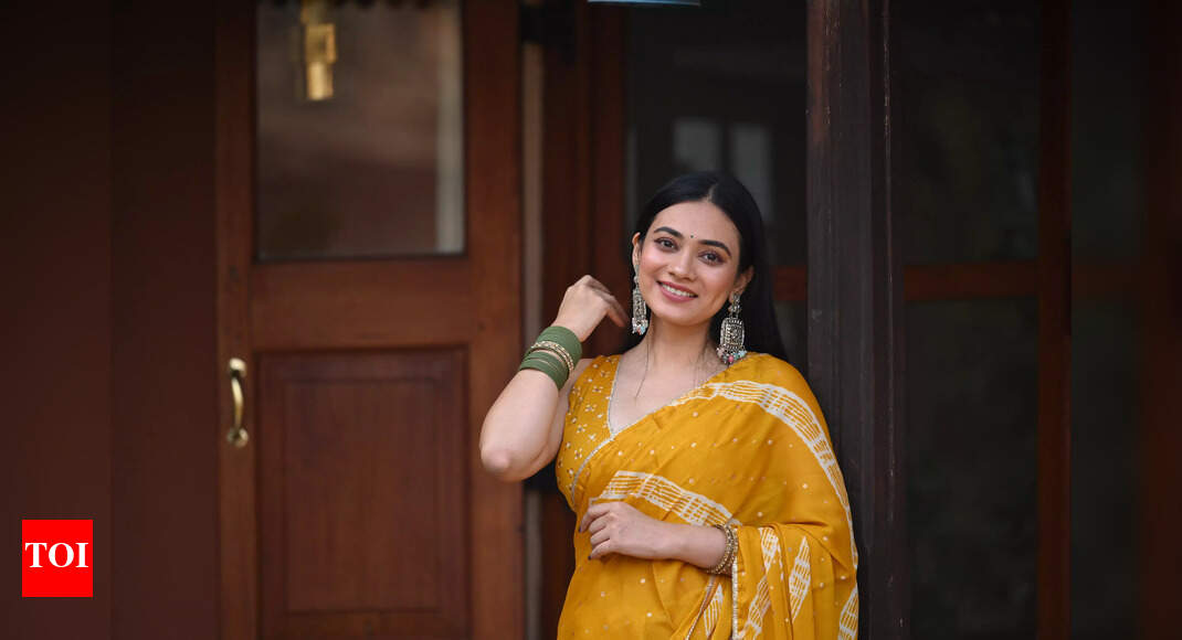 Look forward to more singing in the New Year: Dimple Biscuitwala ...