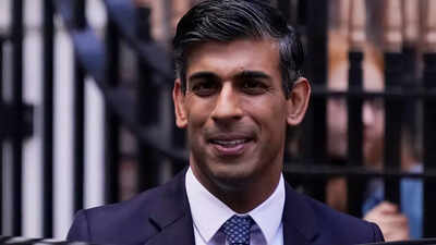 Rishi Sunak: PIO ‘Rishi Rich’, first non-white UK PM, promises jobs and stability | World News ...