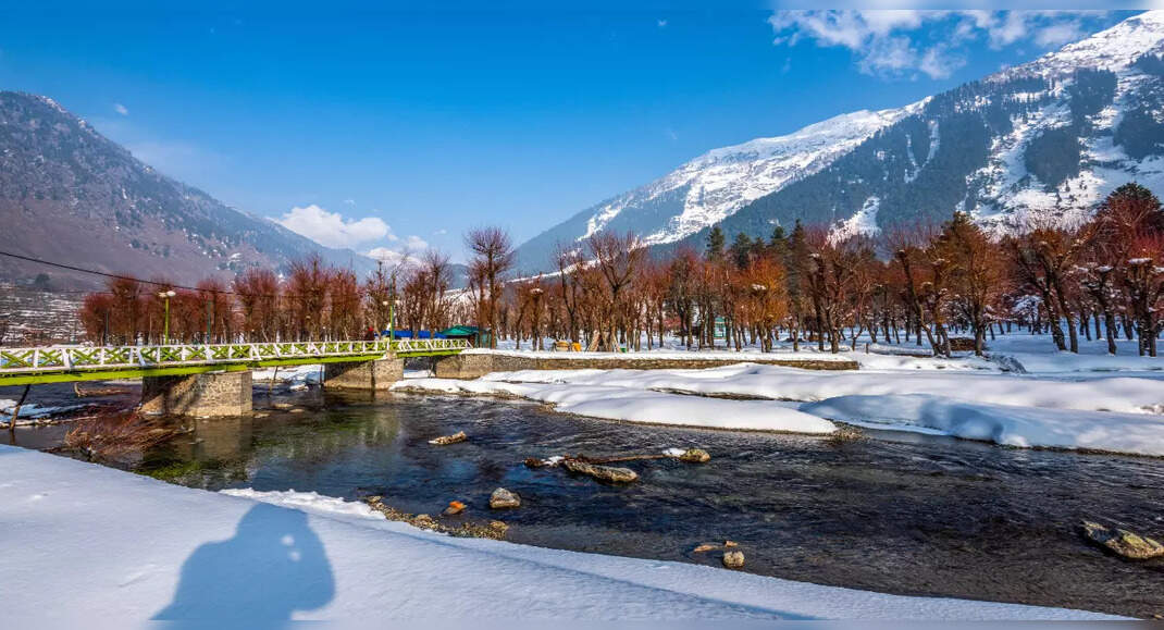 Kashmir in Winter: Most beautiful photos from a winter in Kashmir that ...