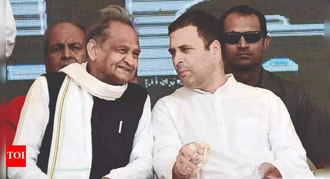 Kharge: "Only Rahul can challenge Modi...": Ashok Gehlot on day Mallikarjun Kharge takes charge ...