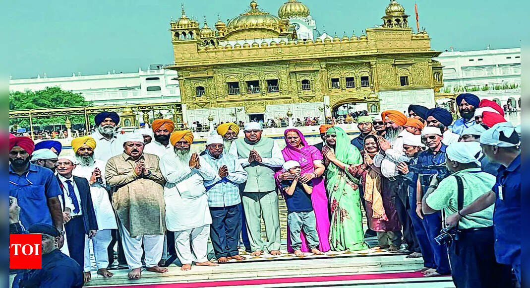 Sgpc Chief Submits Memo On Bandi Singhs To Dhankhar | Amritsar News ...