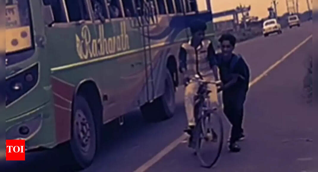 Watch: Boy pranks bus by stopping it for lift and then leaves on friend ...