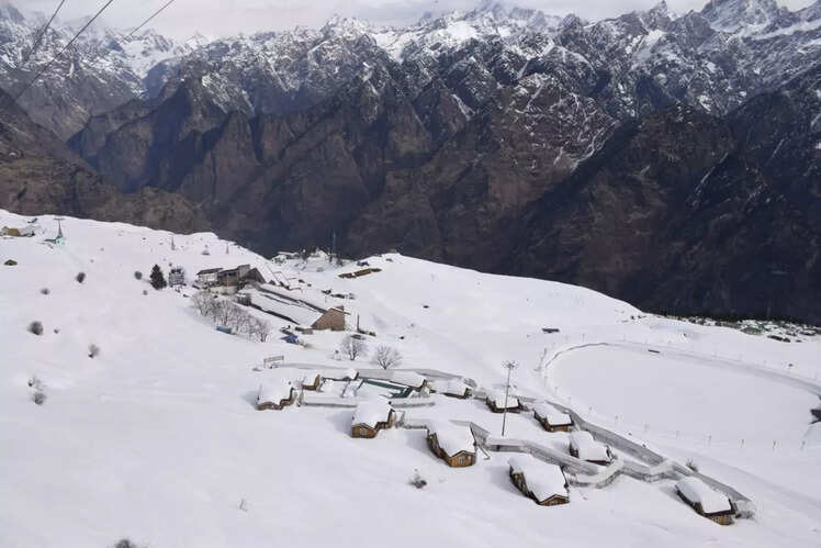 Where to witness snowfall this year in India? | Times of India Travel