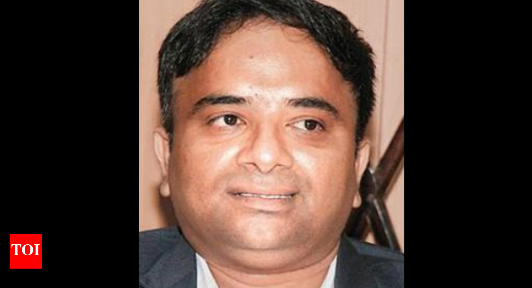 Mysuru: Rajendra Takes Charge As Mys Dc | Mysuru News - Times of India