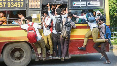 Chennai: Footboard travel claims 3rd victim in 2 weeks | Chennai News ...
