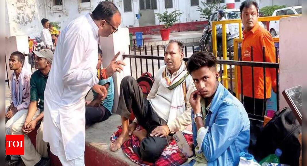 Opd: Lucknow: 'Fix OPD registrations for patients at KGMU' | Lucknow ...