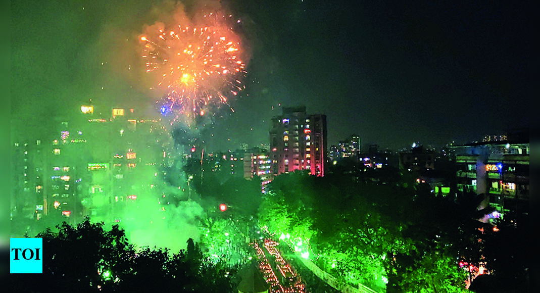 City Celebrates Noisiest Diwali In 4yrs | Thane News - Times of India