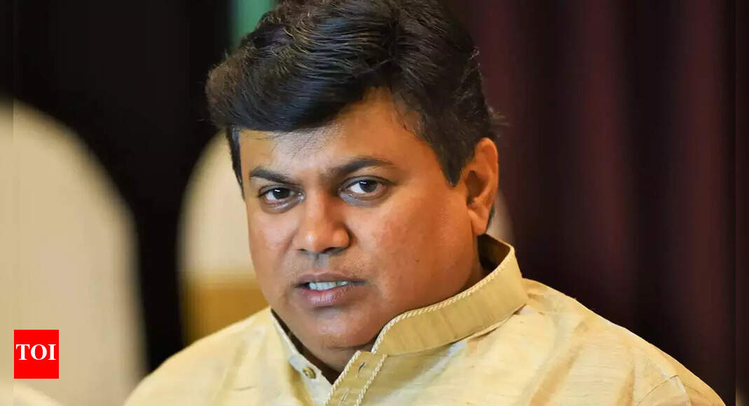 Barsu: ‘refinery Plan To Be Revived At Barsu’ | Mumbai News - Times of ...