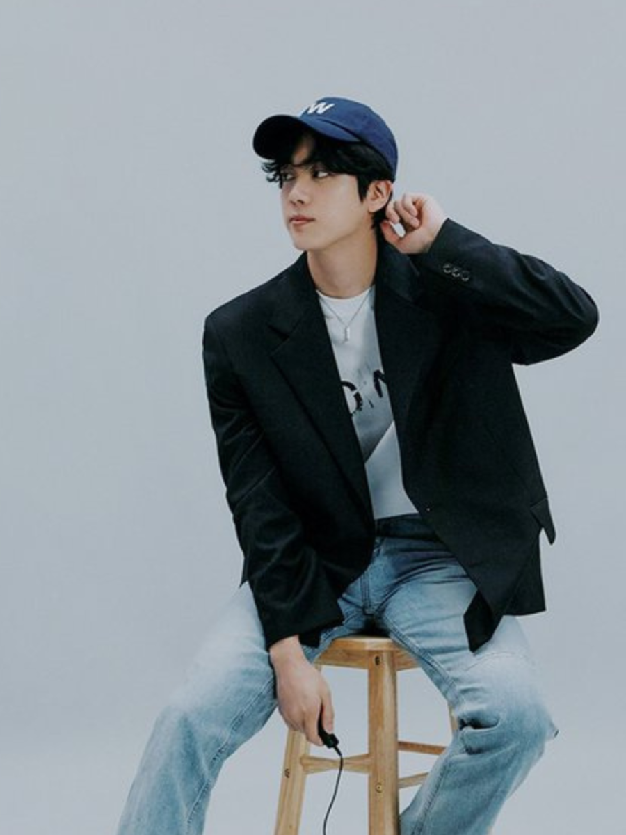 BTS' Jin-approved college heartthrob looks | Zoom TV