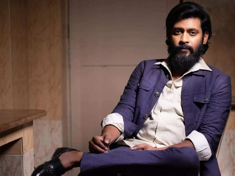 Rio Raj to have three looks in his new film | Tamil Movie News - Times ...