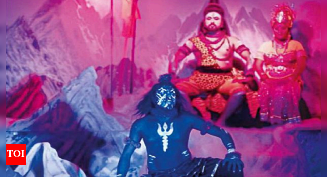 Karnataka: Drama on demi-god is runaway success too | Mangaluru News ...