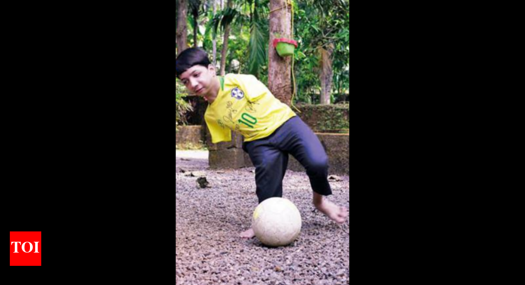 Mohammed Aasim gets a ticket to Qatar; his goal: meet CR7 | Kochi News ...