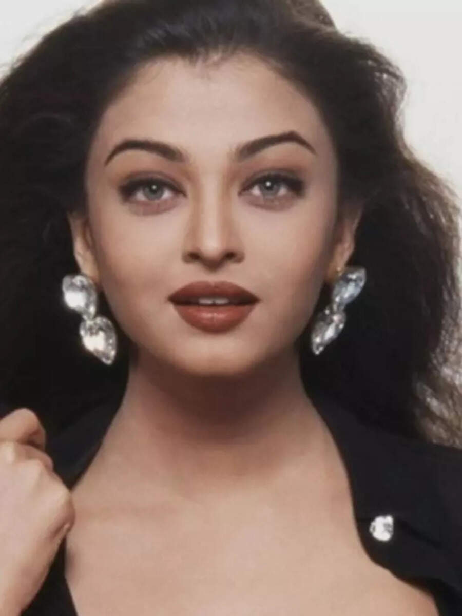 10 throwback mesmerising photos of 'birthday girl' Aishwarya Rai ...