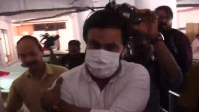 Rape case: Malayalam actor Dileep appears before Ernakulam court | Kochi News - Times of India