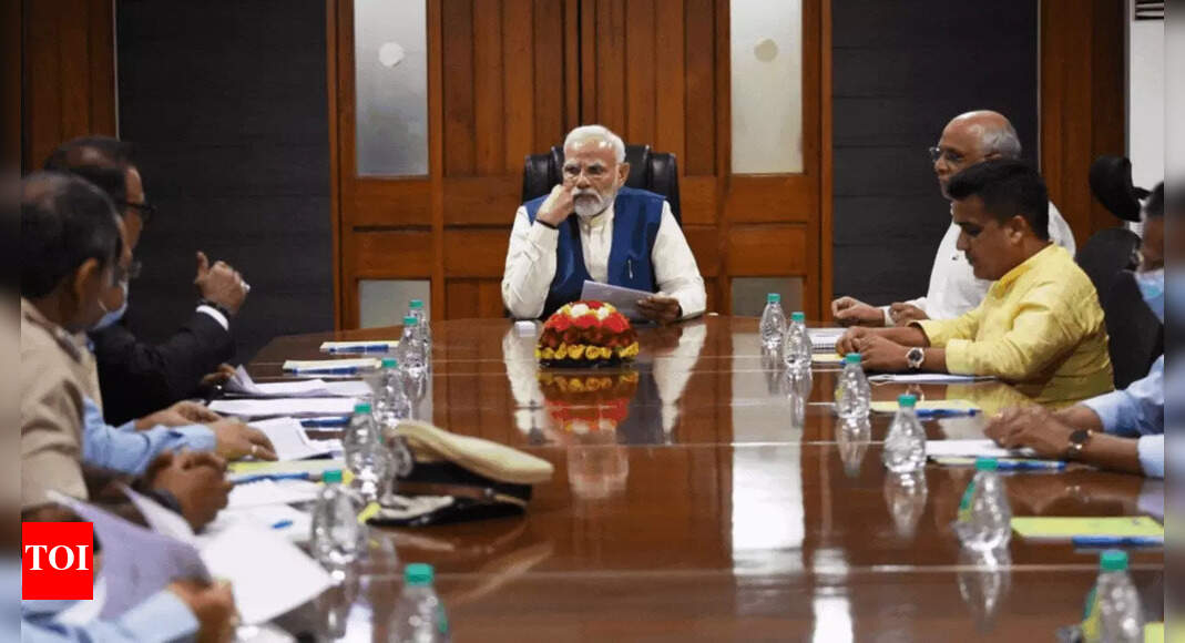 PM Modi chairs high-level meeting on Morbi bridge collapse | India News ... PM Modi chairs high-level meeting on Morbi bridge collapse | India News ...
